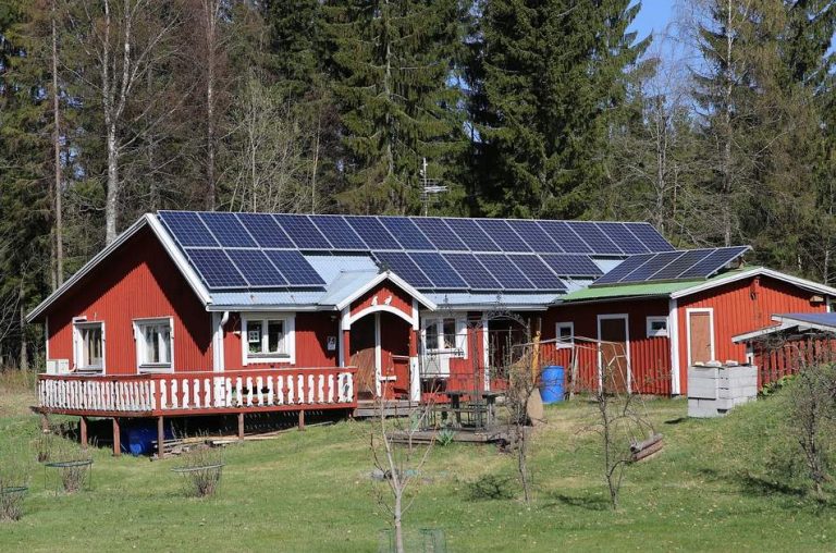 Where Is the Best Place to Live off the Grid in the USA?